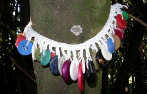 Colliers de différentes techniques | ArtisAnne Textile